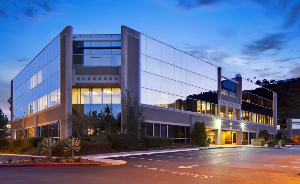 3 HUTTON CENTRE - Cypress Office